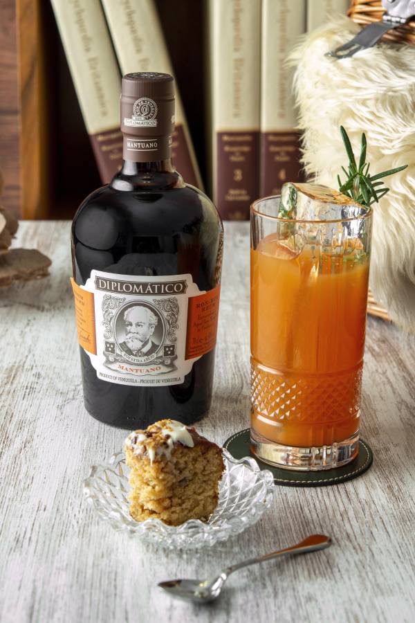 Top 5 Winter Rum Cocktails - Premium drinks by Diplomático Rum